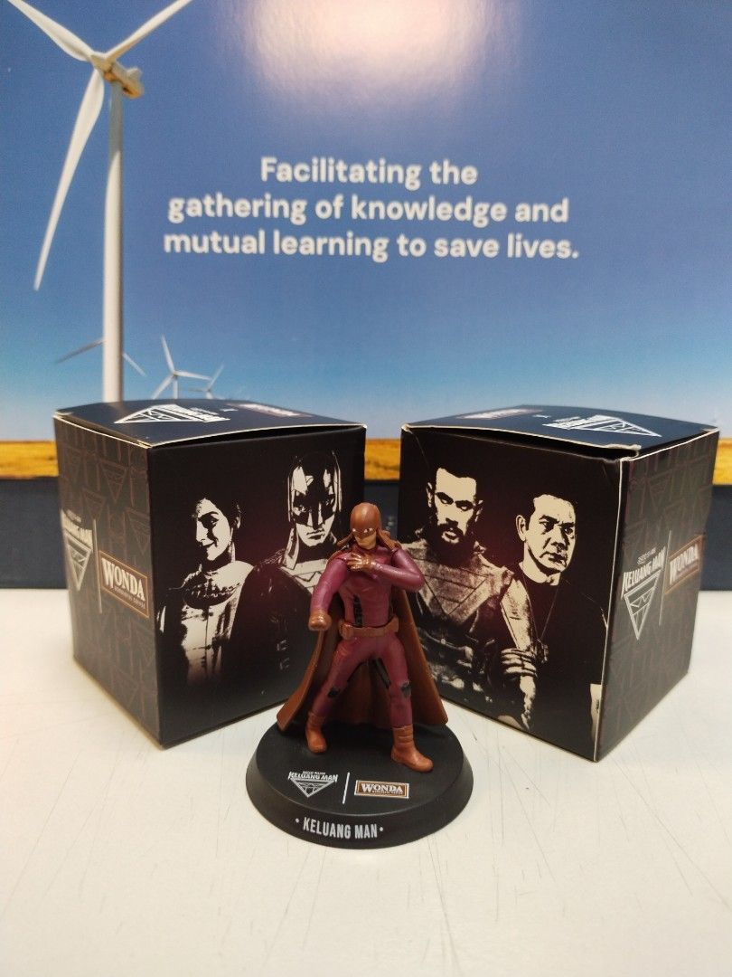 Keluang Man x Wonda Coffee figurine (Keluang Man), Hobbies & Toys, Toys ...