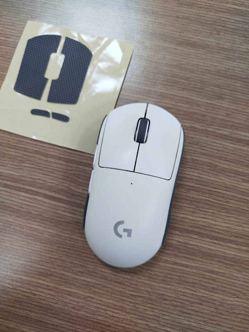 Logitech G PRO X SUPERLIGHT /Omron BLUE DOTS switch /63g/25k DPI /Lightspeed, Computers & Tech ...