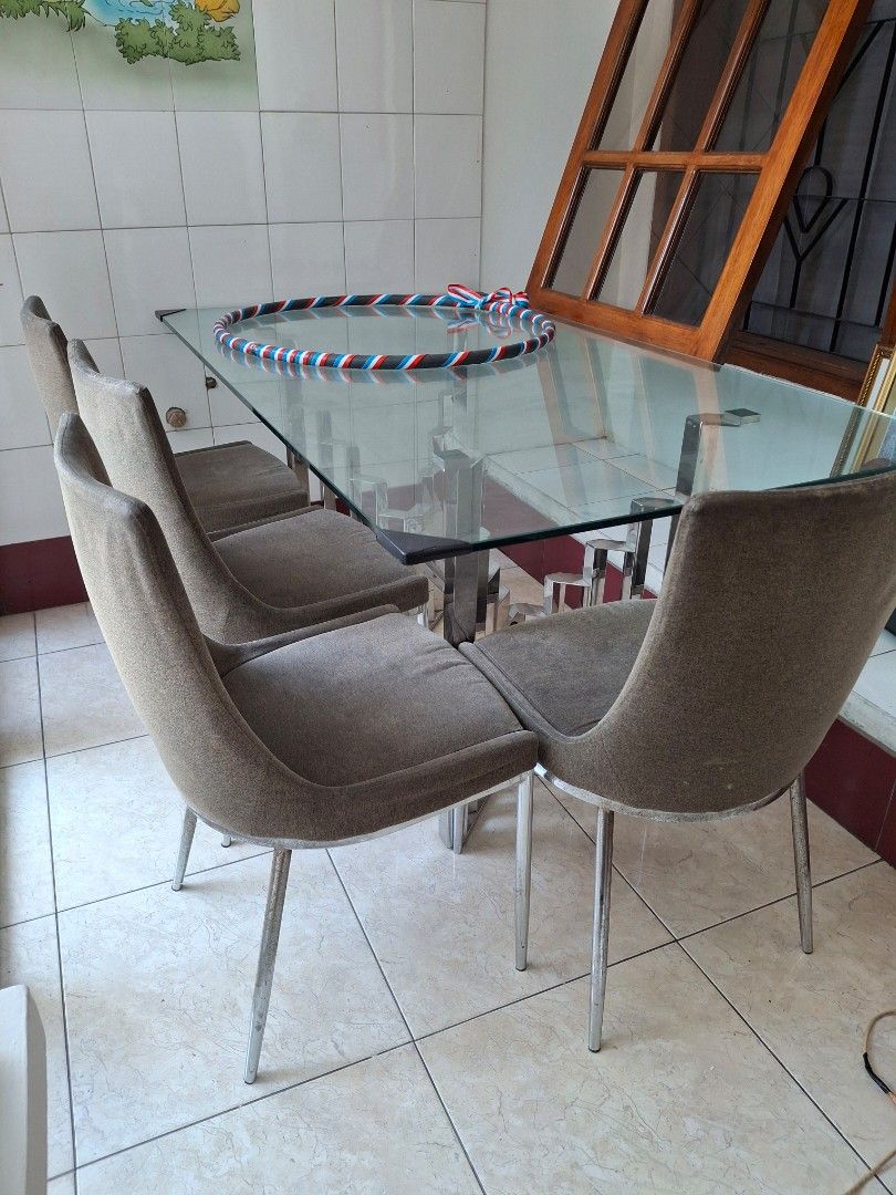 Meja Makan Kaca Informa 4 kursi kaki full stainless, Perabotan Rumah di ...