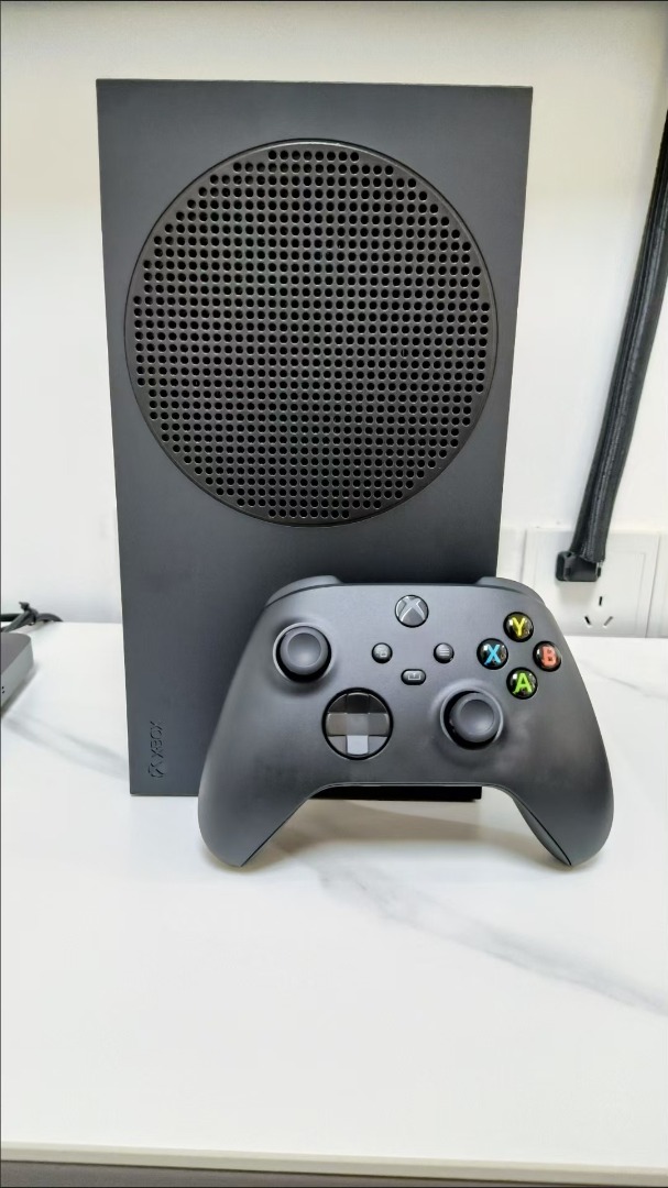 Microsoft original authentic Xbox Series S game console XSS host home ...