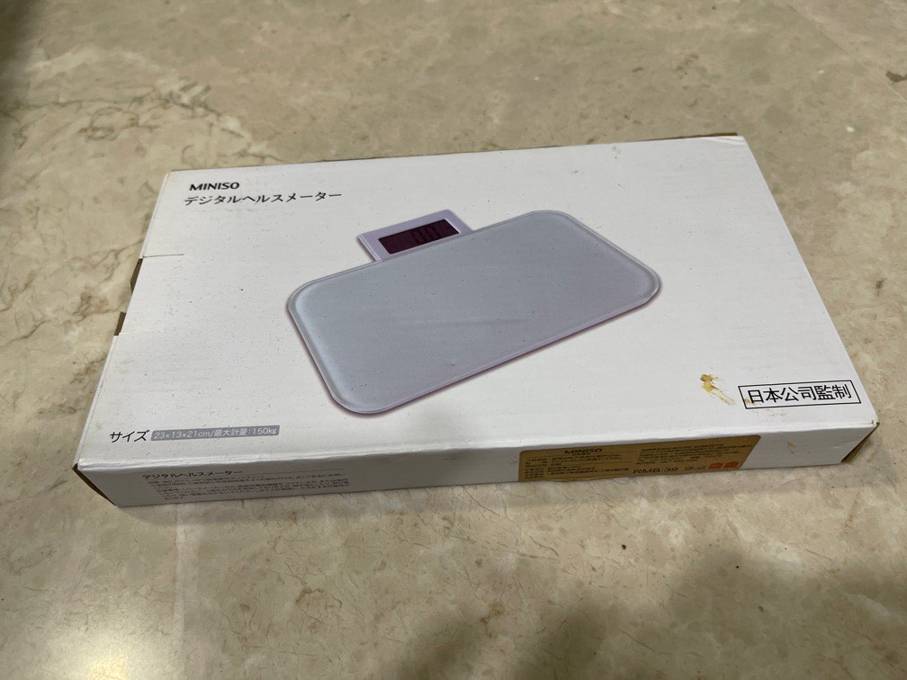 Miniso weighing scalw, Health & Nutrition, Health Monitors & Weighing ...