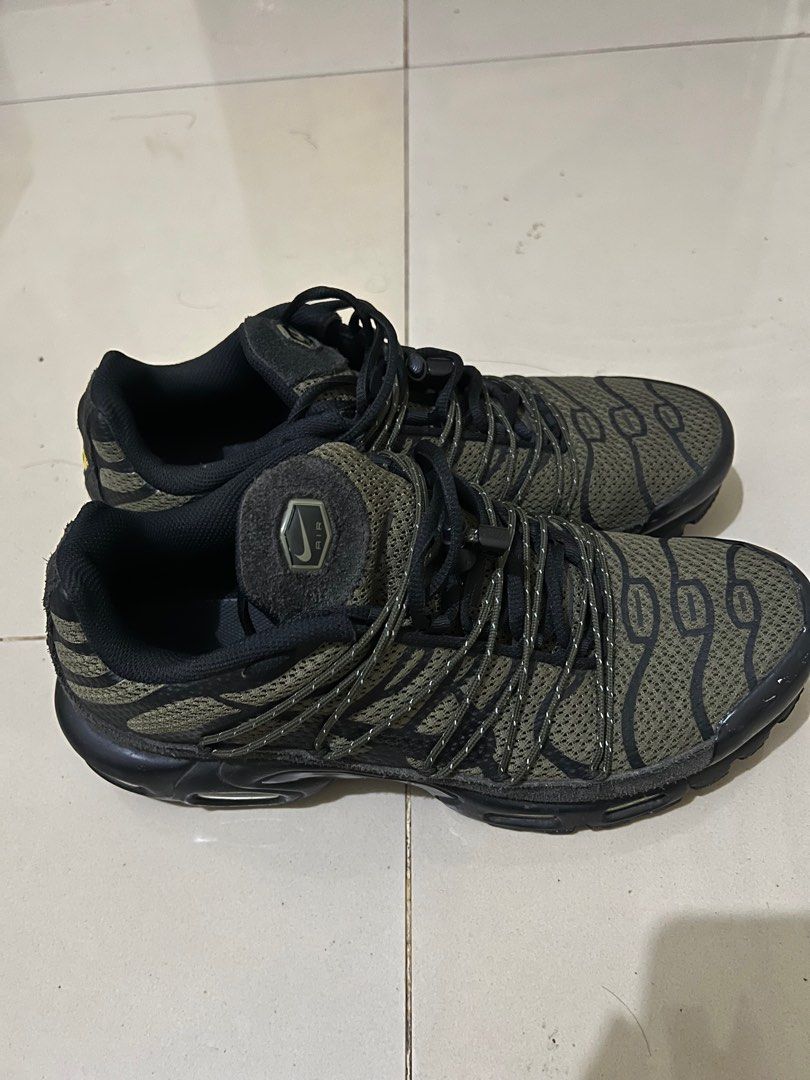 Nike Air Max Plus TN Utility Olive Black Green Reflective, Fesyen Pria ...