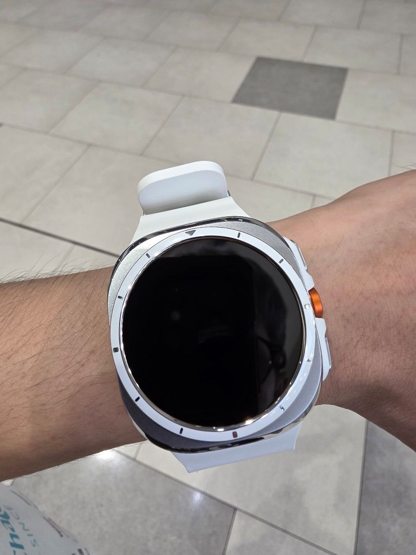[One Day Old Local Set] Samsung Galaxy Watch Ultra - White Titanium ...