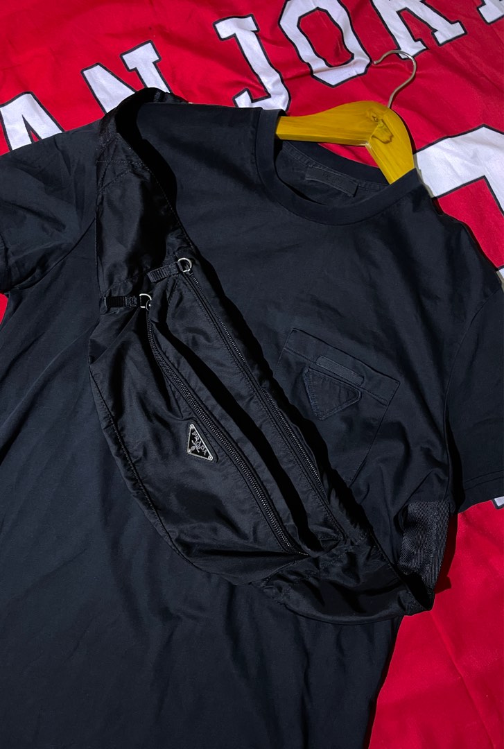 PRADA PATCH LOGO AUTHENTIC, Men's Fashion, Activewear on Carousell