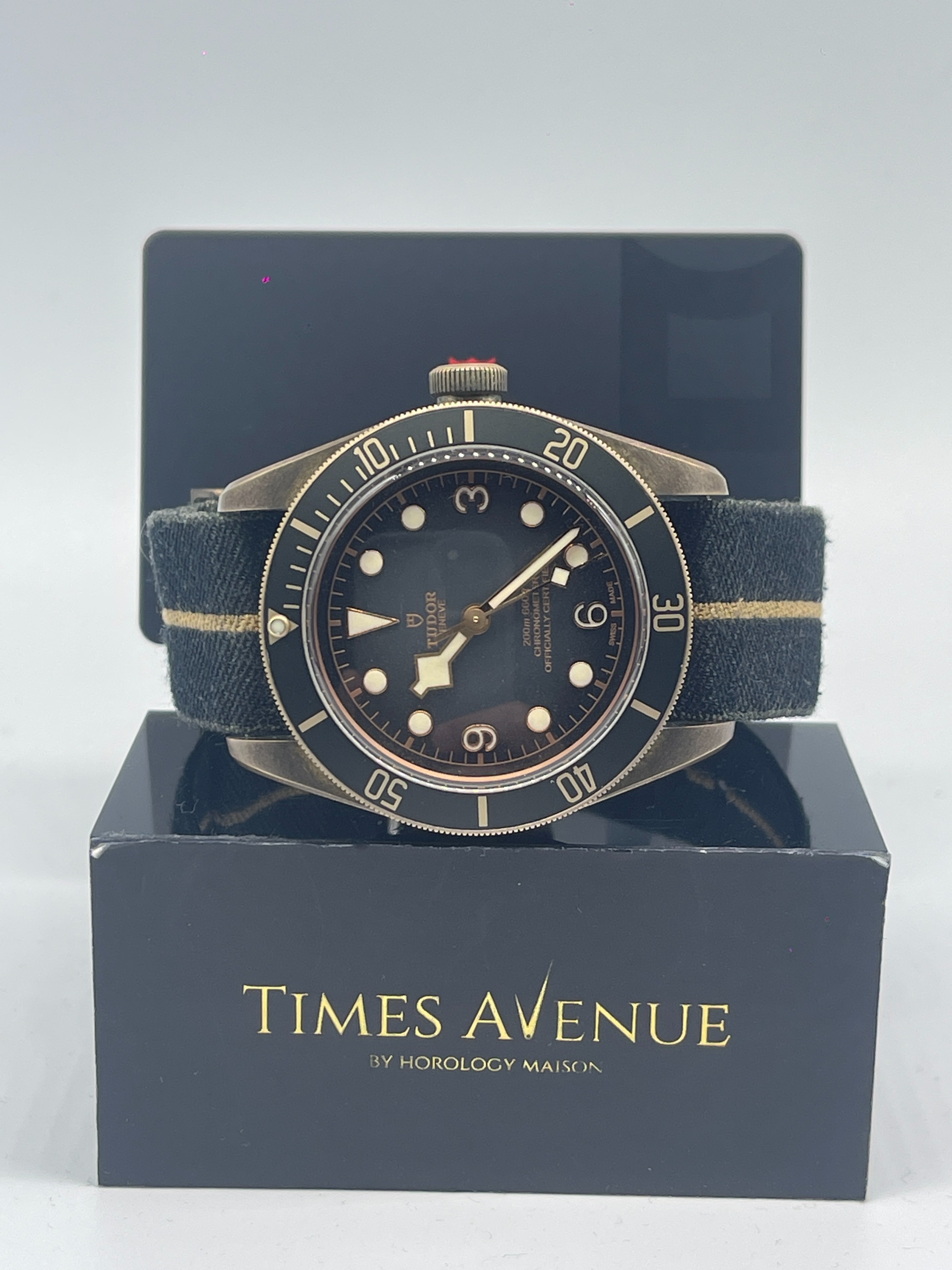Preowned 2024 Jan Tudor Black Bay Bronze 43 79250BA 79250 Fabric ...