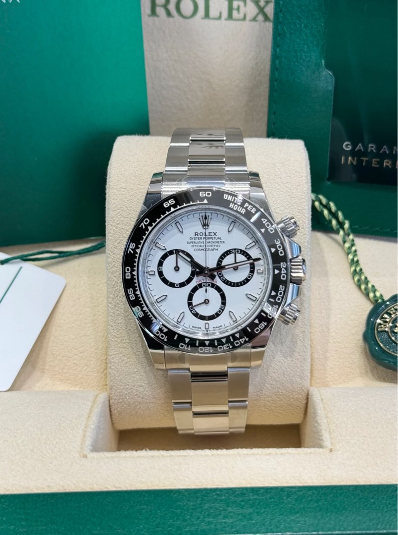 ROLEX DAYTONA PANDA 126500LN, Luxury, Watches on Carousell