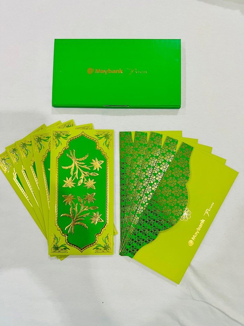 Sampul Raya Maybank PREMEIR 2025, Hobbies & Toys, Stationery & Craft ...