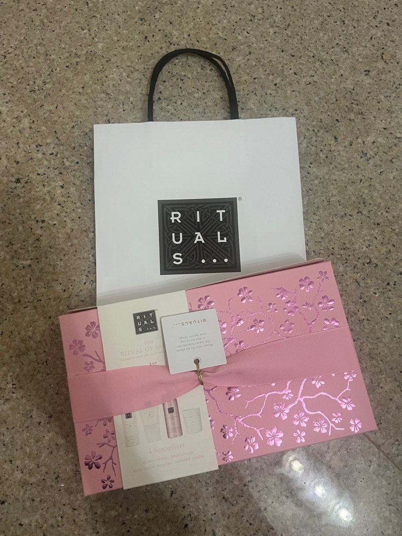 THE RITUAL OF SAKURA Gift box / set, Beauty & Personal Care, Bath ...