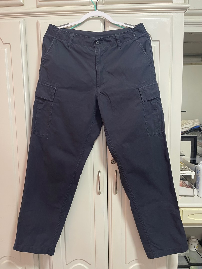 Uniqlo Cargo Pants, Men's Fashion, Bottoms, Chinos on Carousell