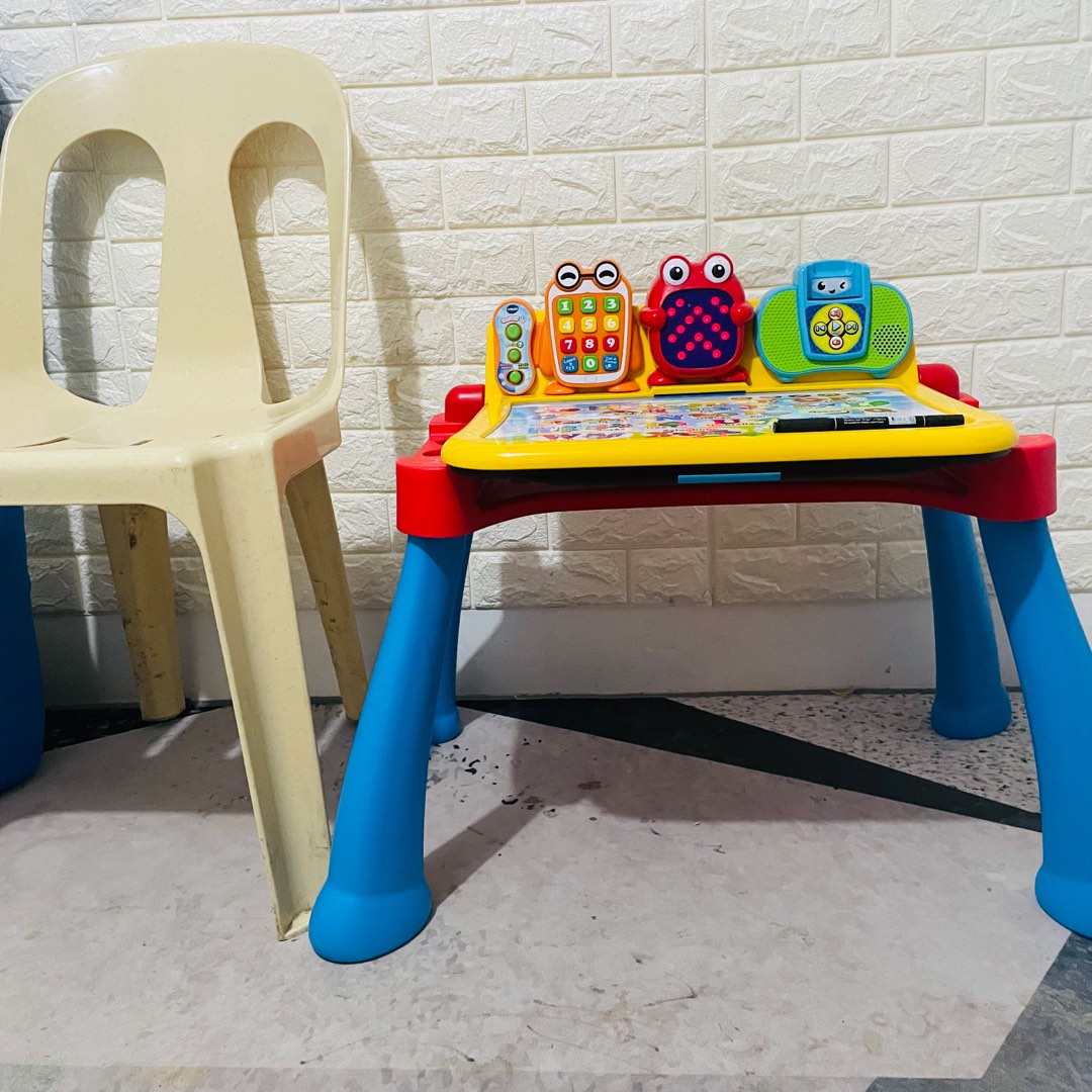 Vtech Touch & Learn Activity Desk Deluxe, Hobbies & Toys, Toys & Games ...