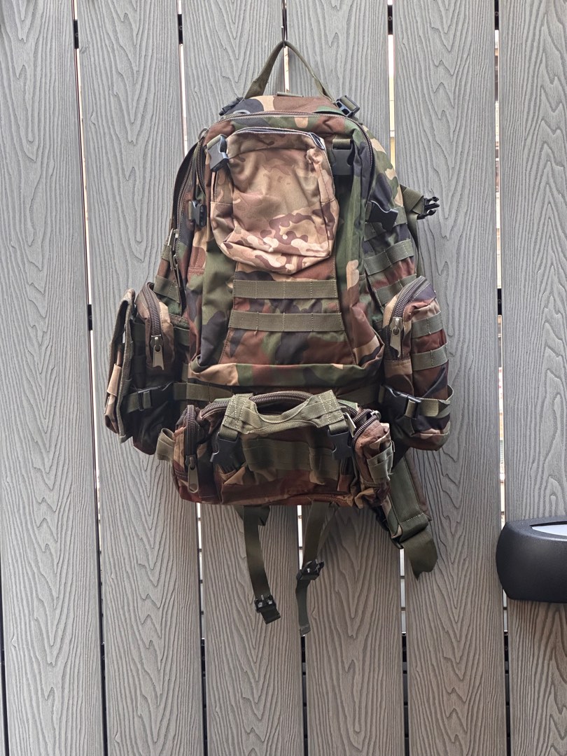 Included SF Express locker 已包順豐智能櫃 June migrant all sold at a discount ...