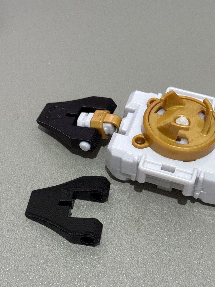 Beyblade X Pull Tab String Launcher, Hobbies & Toys, Toys & Games on ...