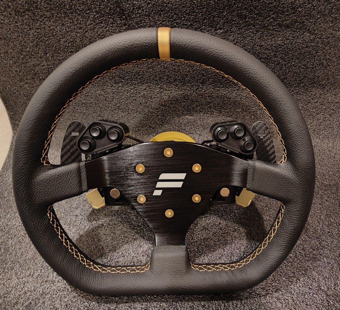 Fanatec Podium R300 Steering Wheel | Podium Hub | Advance Pedal Module ...