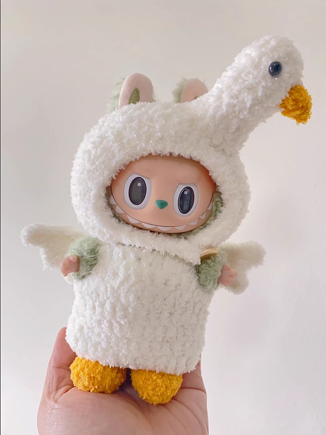 Handmade POPMART Labubu Clothes set, Lisa's Same Style Labubu Goose ...