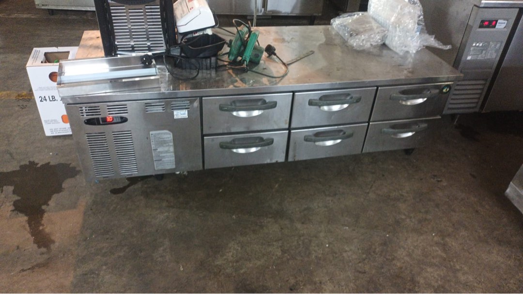 Hoshizaki 6 drawer chef base counter chiller/ 6 drawer chiller / chef ...