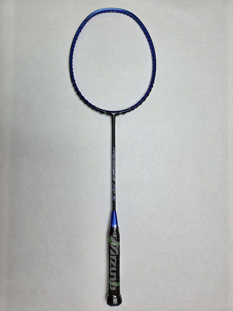 Mizuno Prototype X3 X-3 badminton racket raket, Sports Equipment ...