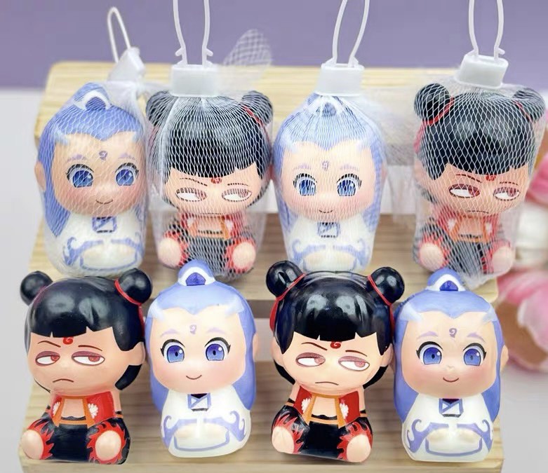 Nezha 2 The Demon Child Conquers the Sea Sponge Squishy 哪吒敖丙捏捏乐玩具 (set ...