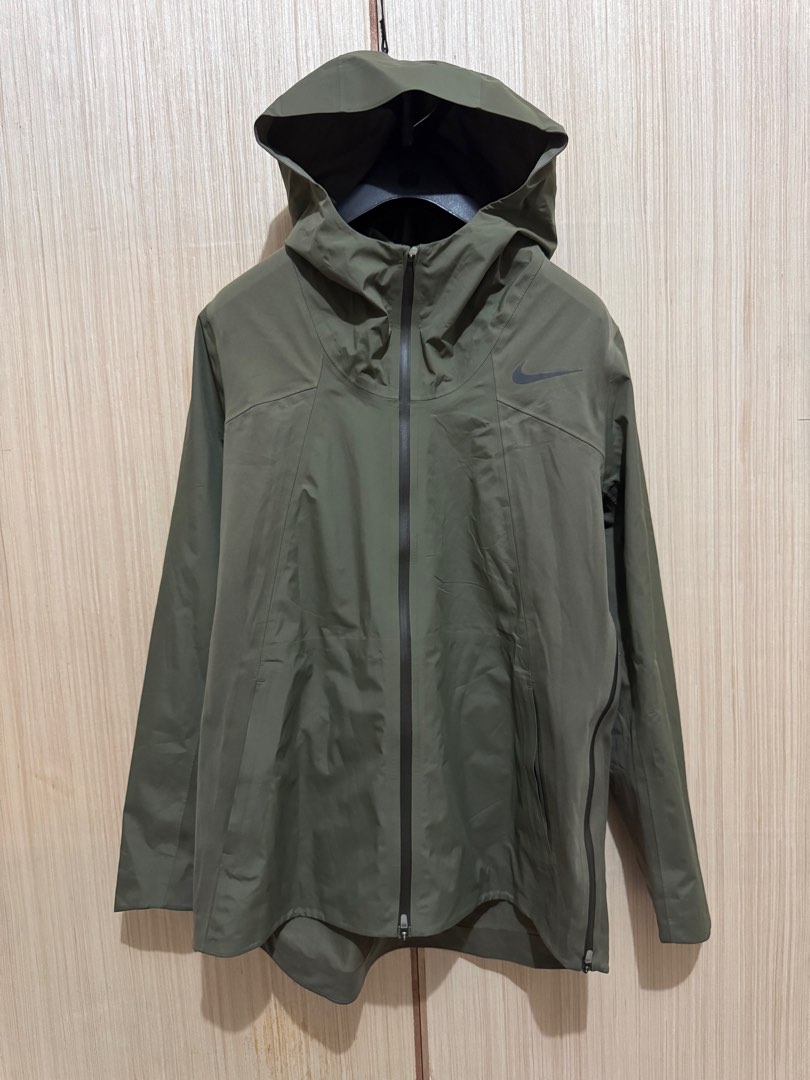 Nike Aeroshield Parka Rain Jacket, Women's Fashion, Coats, Jackets and ...
