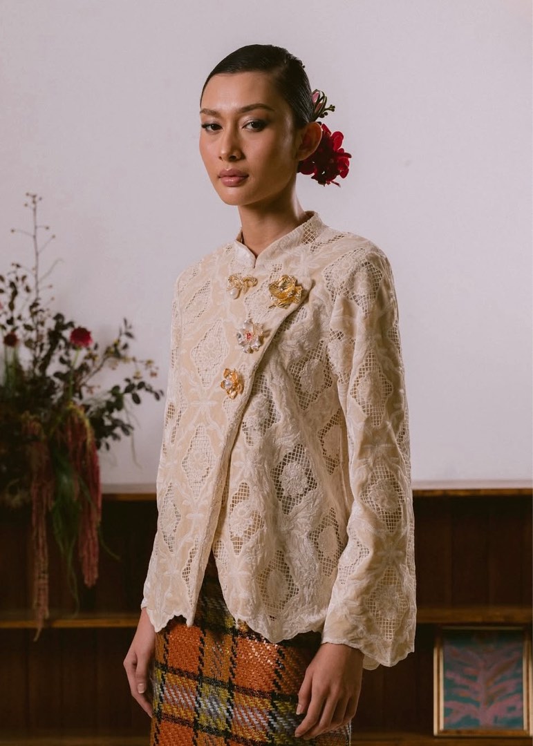 Plaza Kuala Lumpur Pink Durian Dyan Kebaya size S, Women's Fashion ...