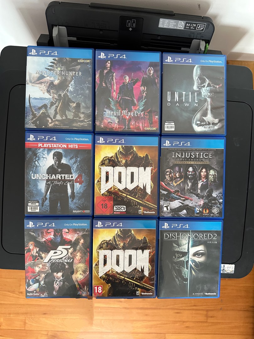 PS4 game Monster hunter world / Devil may cry 5 / Until dawn ...