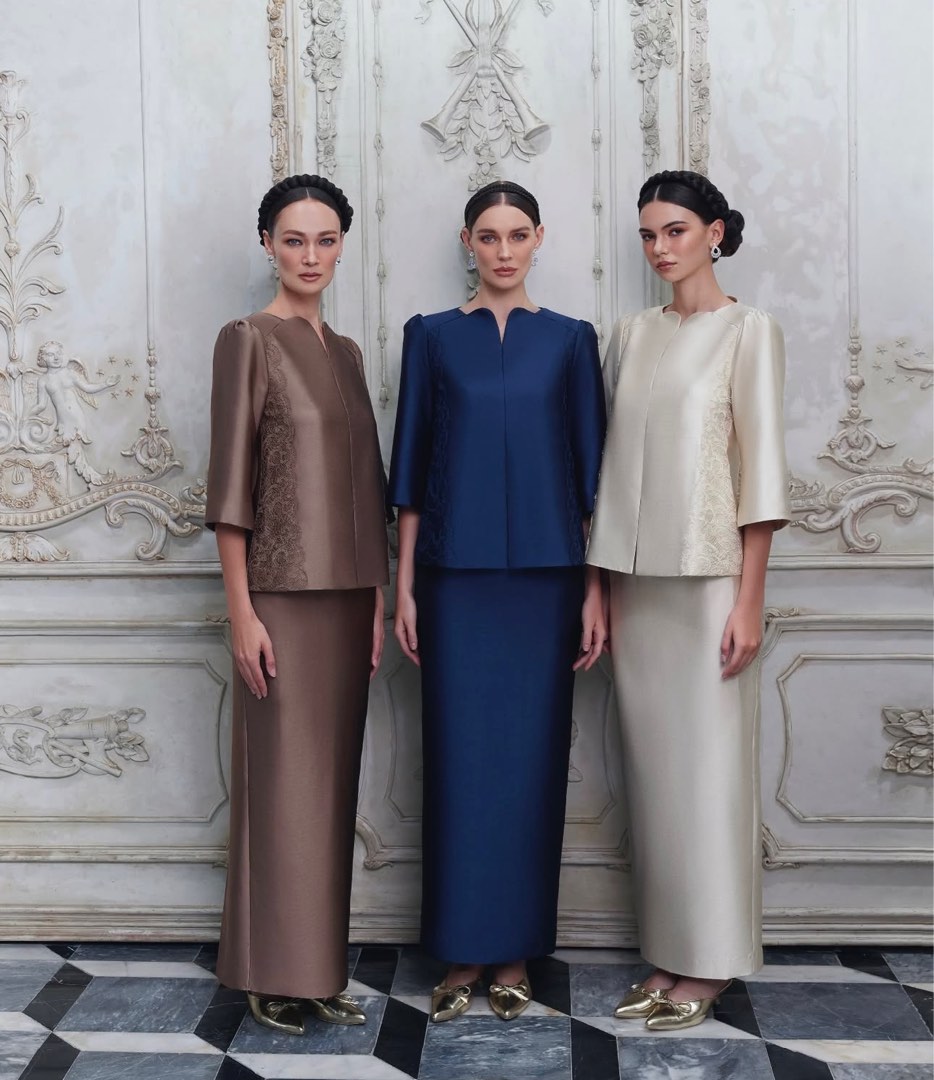 Teh Firdaus Layla Kurung Raya 2025, Women's Fashion, Muslimah Fashion ...
