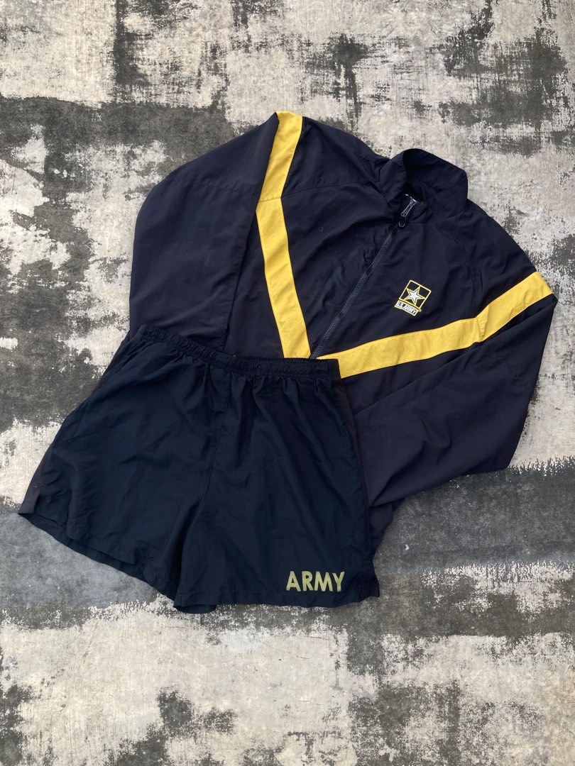 Uniform Fitness US Army, Fesyen Pria, Pakaian , Baju Luaran di Carousell