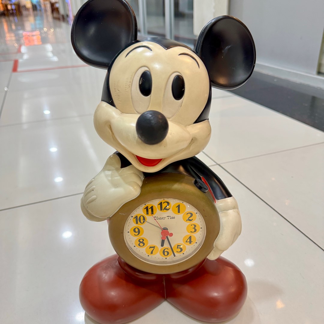 Vintage Japan Mickey Mouse (Working) Clock, Hobbies & Toys, Toys ...