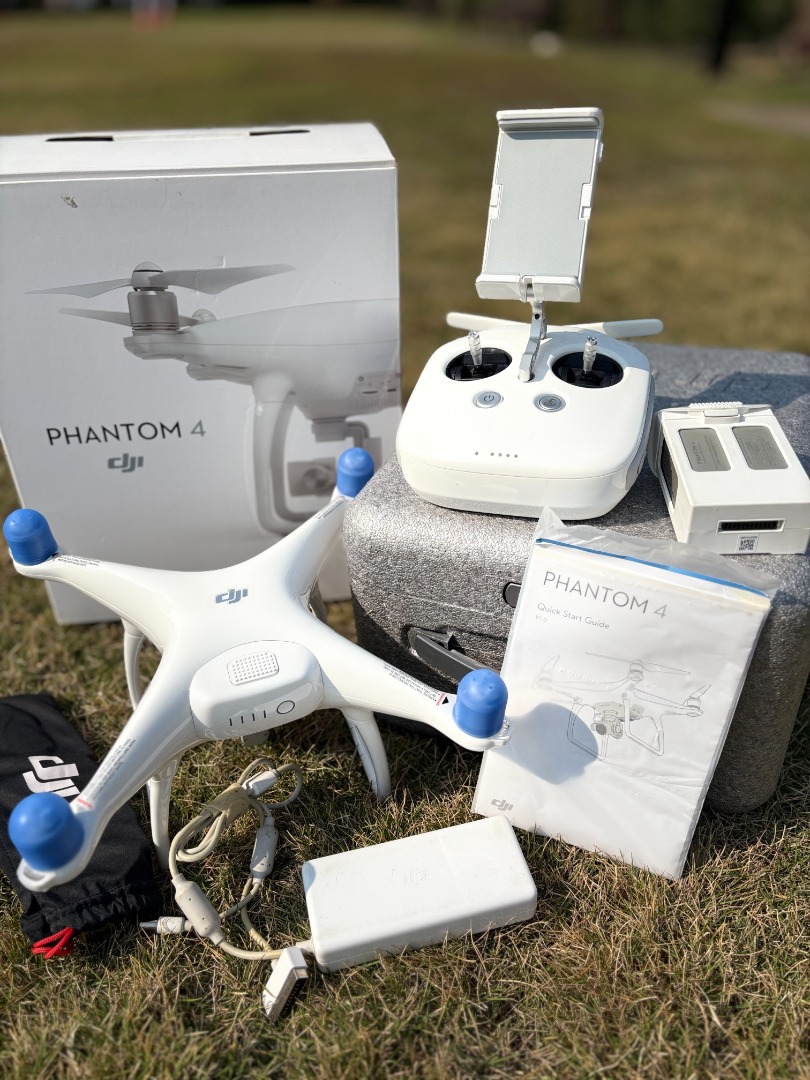 🔥 出售 大疆 DJI Phantom 4 P4 phantom4｜性能極佳，超超新淨95%｜一機一控兩電一充｜+250多一電｜小型無人機進階 ...