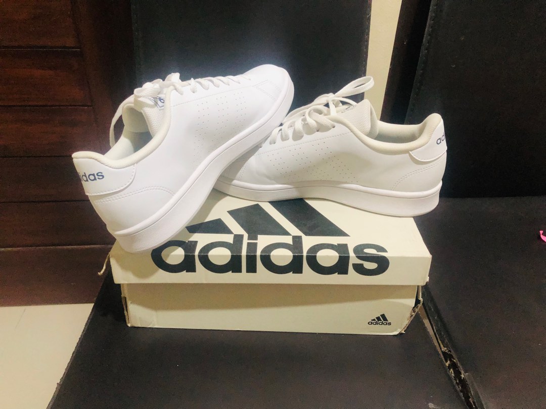 Adidas putih mewah, Fesyen Pria, Sepatu , Sneakers di Carousell