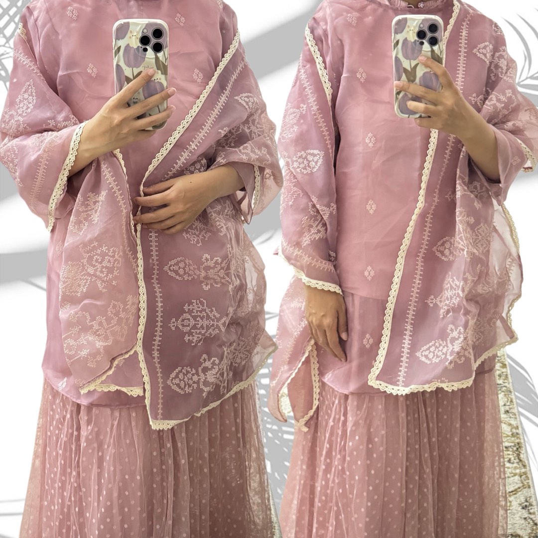 Baju tunang / baju raya pink, Women's Fashion, Muslimah Fashion, Baju ...