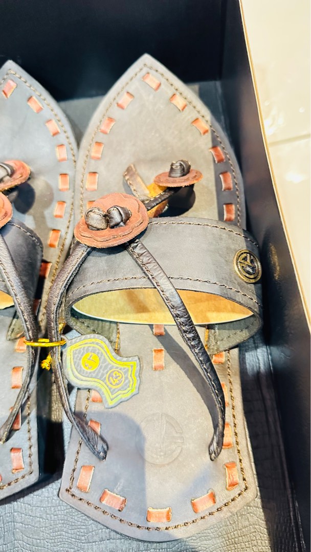 Capal, Men's Fashion, Footwear, Casual shoes on Carousell