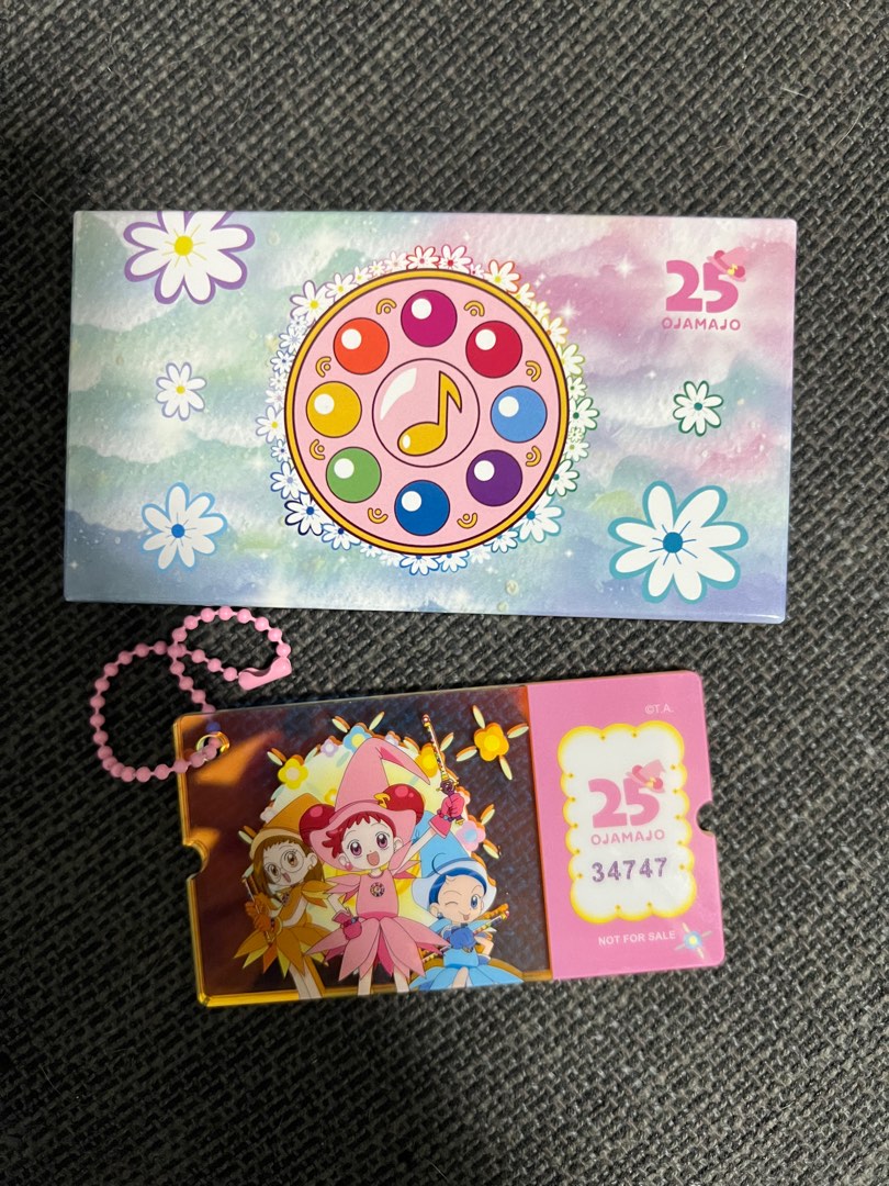 小魔女DoReMi 25週年 壓克力 紀念票 正版 吊飾（可議價, 書籍、休閒與玩具, 玩具、公仔、桌遊在旋轉拍賣