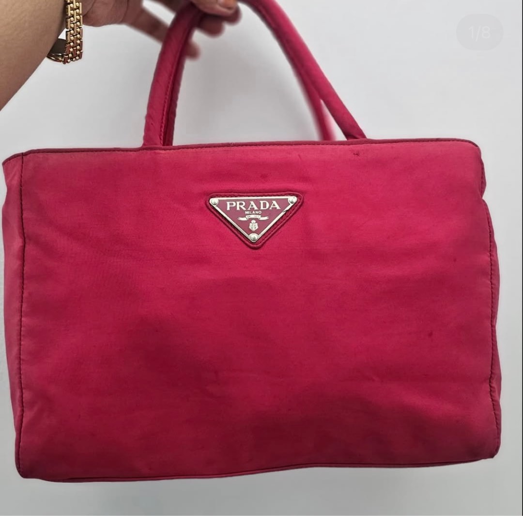 Prada authentic, Barang Mewah, Tas & Dompet di Carousell