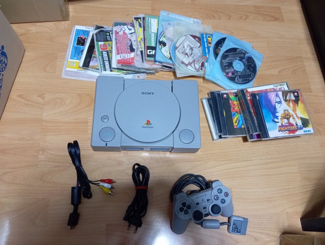 PS1 Fat Modded Region Free SCPH9002 PAL With alot of games Playstation ...