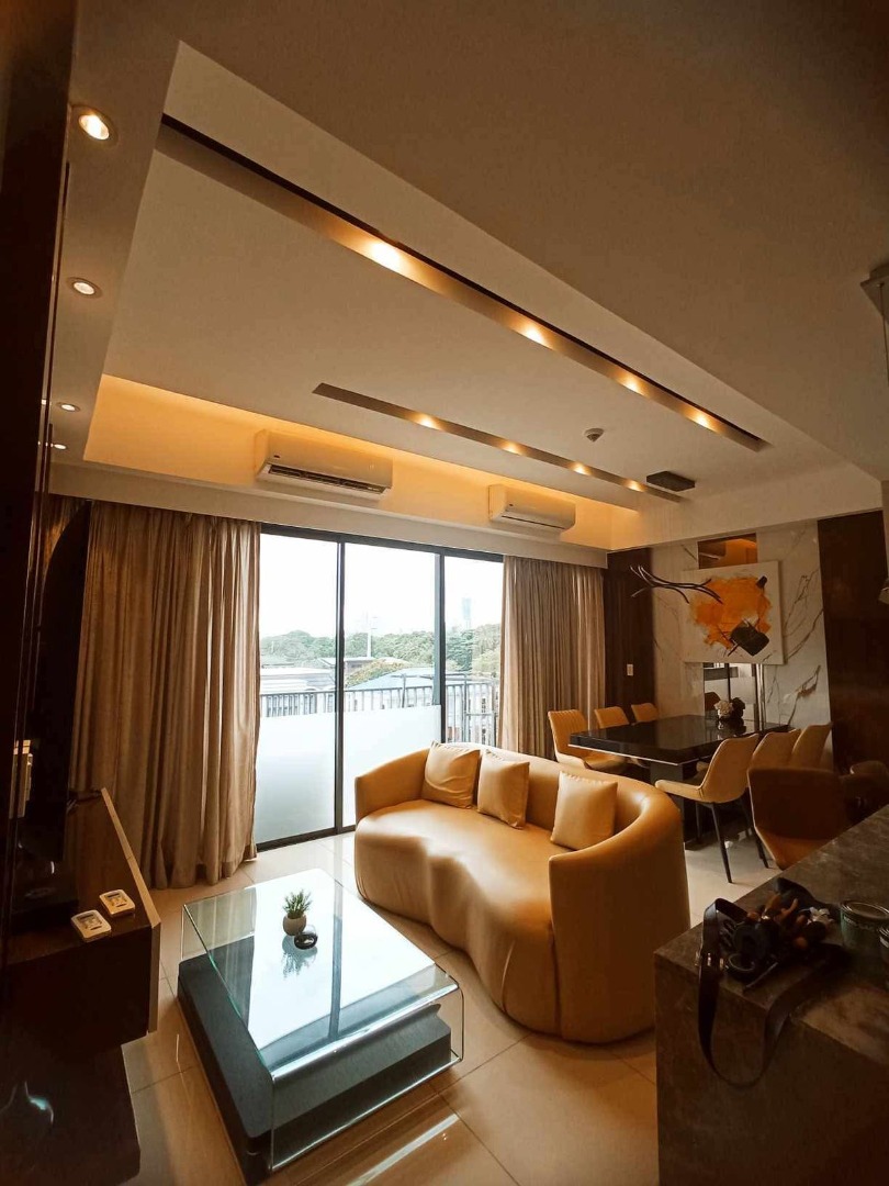 **tenant only** Verve Residences Tower 1 fully furnished corner unit ...