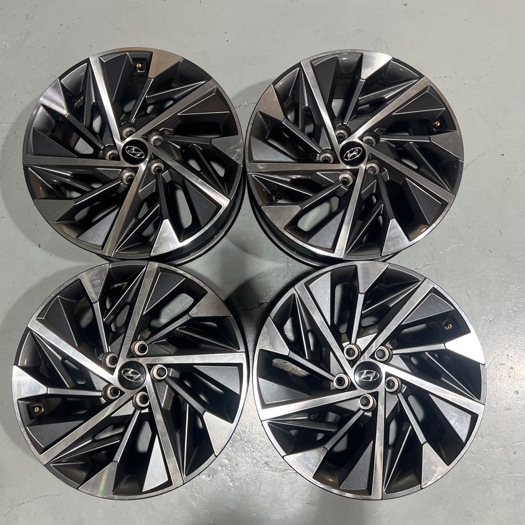 18” Hyundai Original Sport Rim, Car Accessories, Tyres & Rims on Carousell