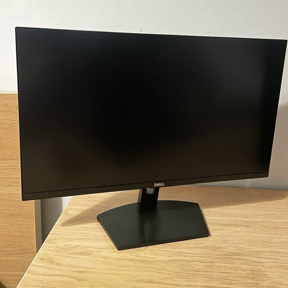 Dell 24” Full HD LED Monitor Freesync SE2419HR, Computers & Tech, Parts ...
