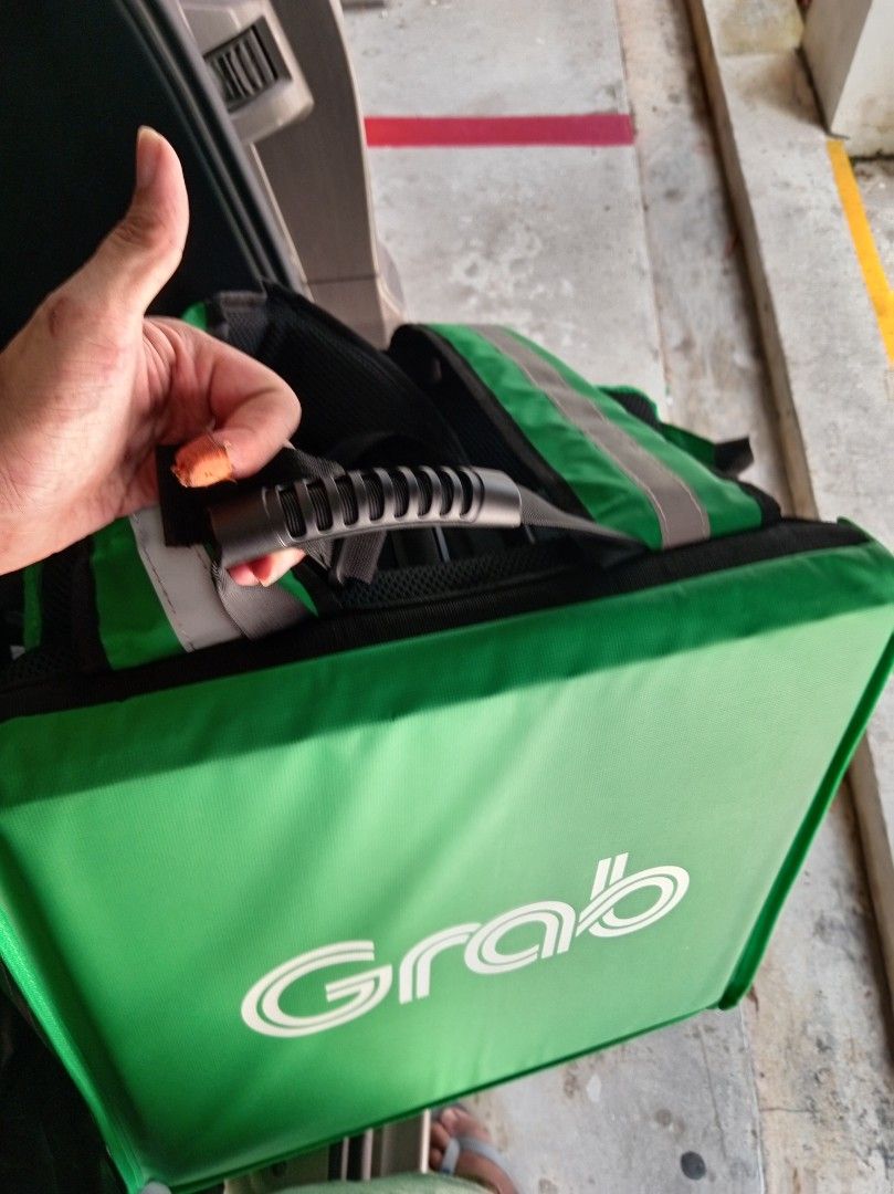 Brand New Grab food Delivery Bag (big and small), Men's Fashion, Bags ...
