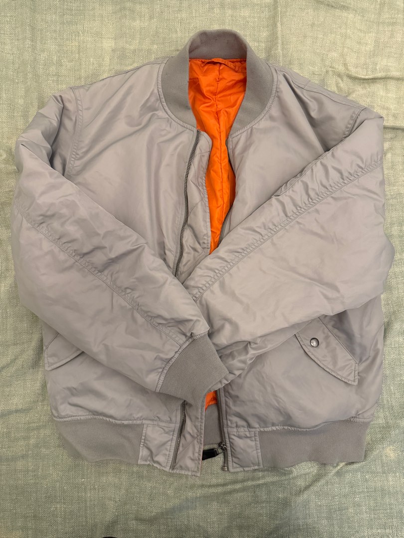 GU Bomber Jacket, Men's Fashion, Coats, Jackets and Outerwear on Carousell