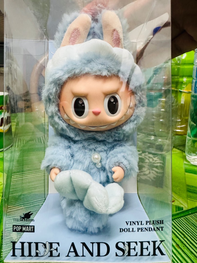 LABUBU HIDE AND SEEK IN SINGAPORE SERIES, Hobbies & Toys, Toys & Games ...