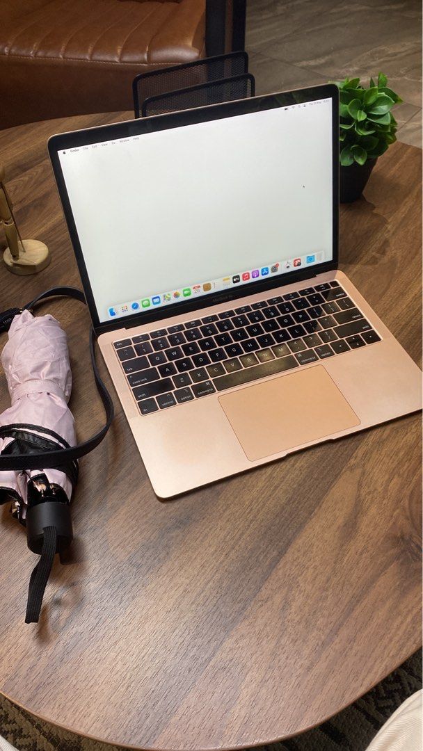 Macbook Air Rose Gold 2019 Core I5 16gb 512gb ex ibox RARE, Elektronik ...