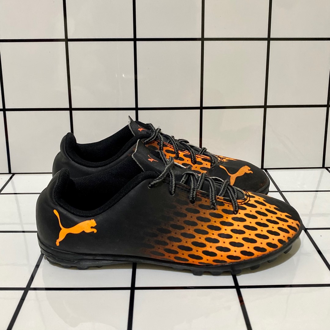 PUMA Spirit 3 TT JR Football Shoes 'Black Orange' / sepatu futsal puma anak / sepatu mini soccer ...