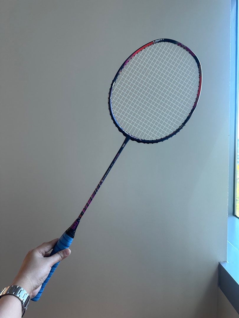 RSL Helix H7 Badminton Racket, Sports Equipment, Other Sports Equipment ...