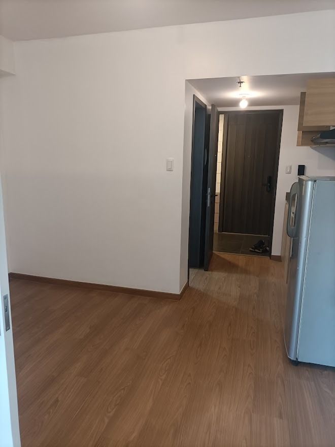 Studio Unit for Sale in The Rise Condo Makati City. Near Makati Medical ...