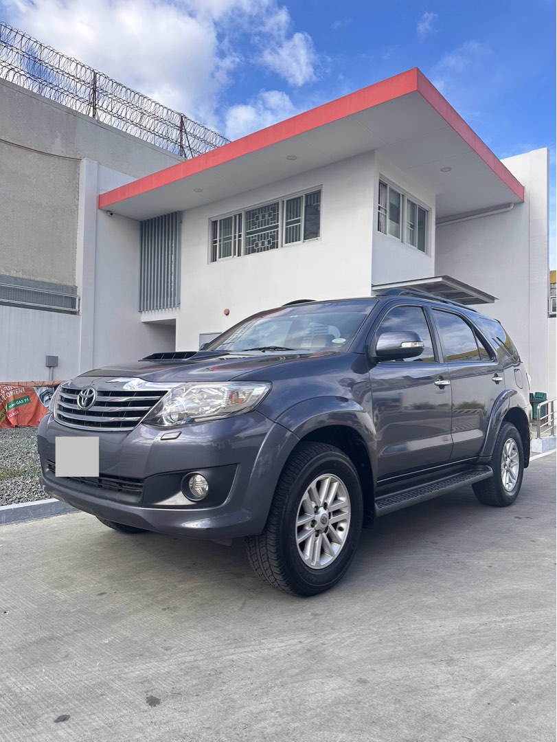 Toyota Fortuner V 4x2 Top of the Line Auto, Cars for Sale, Used Cars on ...