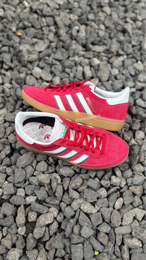 Adidas Spezial Scarlet Cloud, Fesyen Pria, Sepatu , Sneakers di Carousell