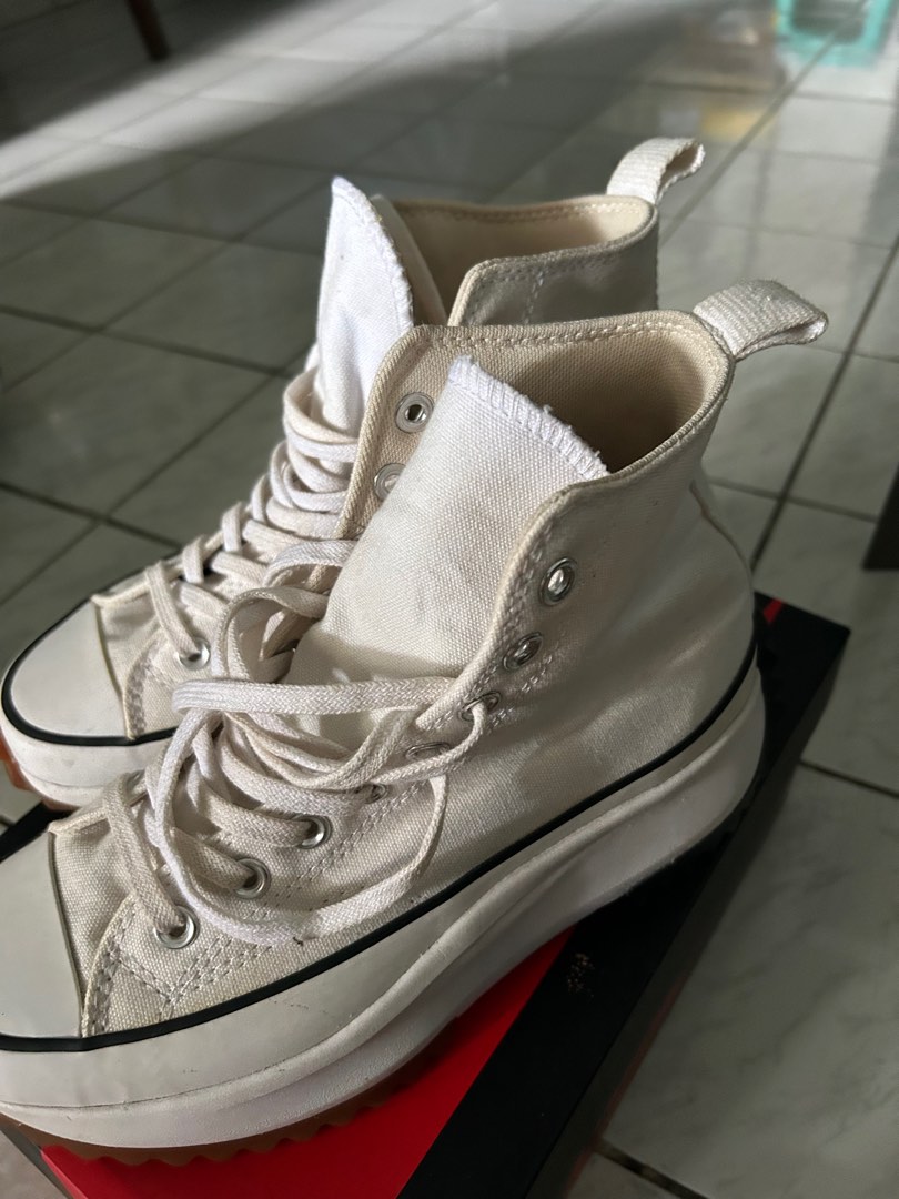 Converse Baru dipakai sekali, Fesyen Wanita, Sepatu di Carousell