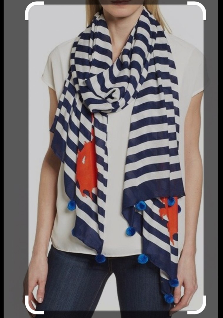 Kate Spade Big Crab Shawl, Fesyen Wanita, Pakaian Wanita, Lainnya di ...