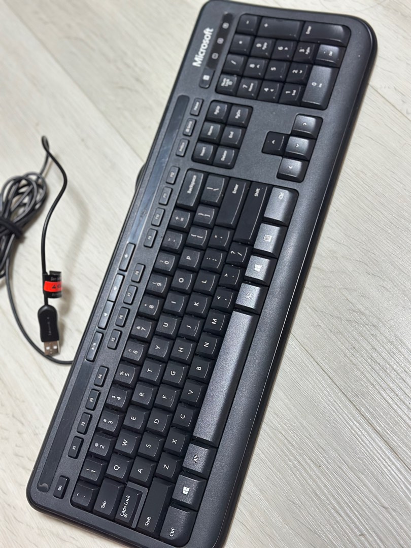 Microsoft keyboard usb board wired key board 600 model 1366 with usb ...