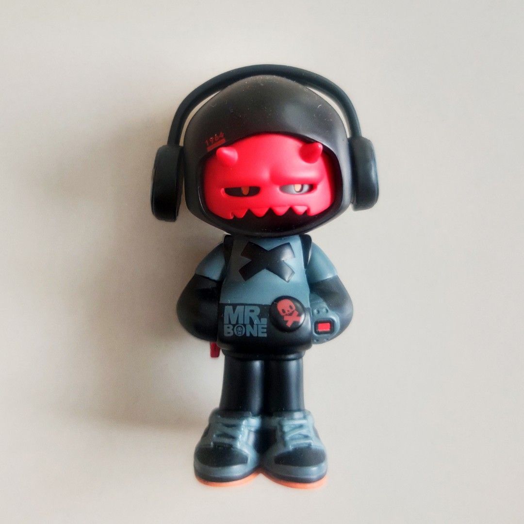 Mr BONE POP MART BLIND BOX SWEET BEAN HIRONO MOLLY SKULLPANDA CRYBABY ...